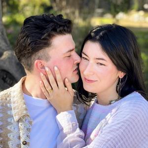 Hannah Marquez and Robert Locke-Paddon's Wedding Registry on Zola