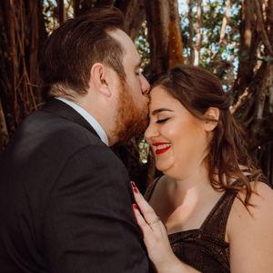 Hillary Carter and Dylan Smith's Wedding Registry on Zola