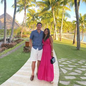 Hillary Katz and Matt Pulos's Wedding Registry on Zola