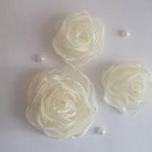 Gabrielle Inder and Ryan Carlisle's Wedding Registry on Zola