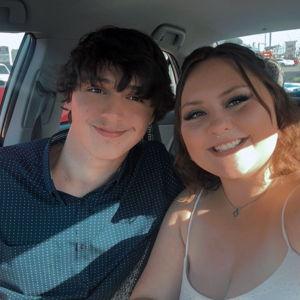 Jade Thayer and Cameron Schuetz's Wedding Registry on Zola