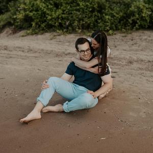 Jamie Ruddy and Ryan Carney's Wedding Registry on Zola