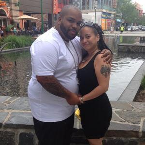 Jasminda Otero and Johnny Beniquez's Wedding Registry on Zola