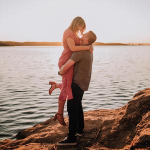 Caitlin Ayer and Jeffrey Brown's Wedding Registry on Zola
