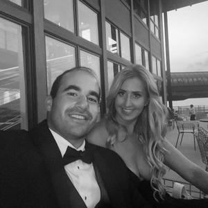 Jenna Swenson and Jeremy Stivaletta's Wedding Registry on Zola