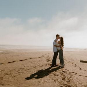Jenna Sanders and Landon Harper's Wedding Registry on Zola