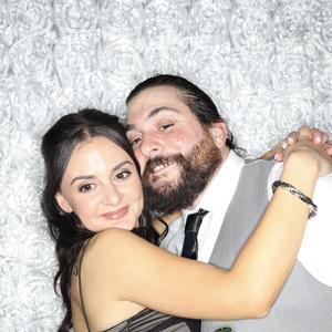 Jess Verrilli and Dominick DeRosa's Wedding Registry on Zola