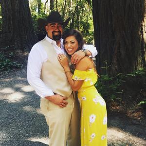 Jesse Villaseñor and Frances Silva's Wedding Registry on Zola