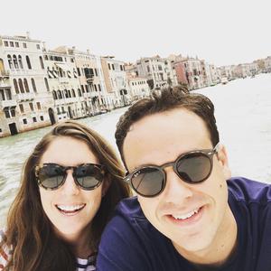 Jillian Reid and Thomas Gilloran's Wedding Registry on Zola