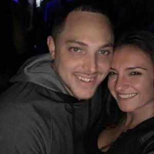 Valentina Guarascio and Joe Amelio's Wedding Registry on Zola