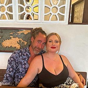 Natalie Johnson and Andy Sjolander's Wedding Registry on Zola