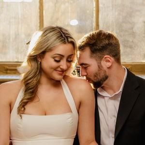 Addison Domine and Jonathan Giles's Wedding Registry on Zola