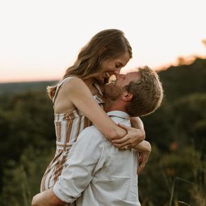 Julia Hinson and Benjamin Trainor's Wedding Registry on Zola