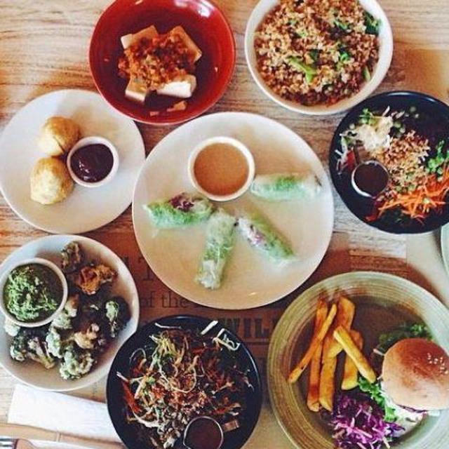 Julie Maurer and Joel Kirsch's Wedding Registry on Zola