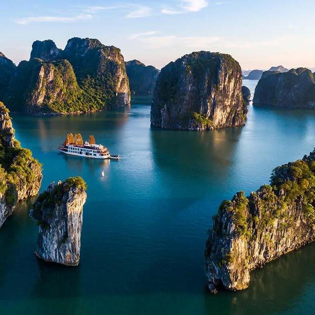 Justina Buzza and Mike Stevenson's Wedding Registry on Zola