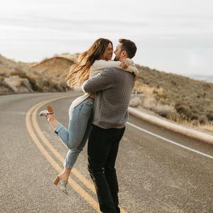 Shelby Nelson and Juston Lindsley's Wedding Registry on Zola
