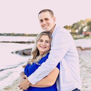 Kate Jacobsen and Max Hooper's Wedding Registry on Zola