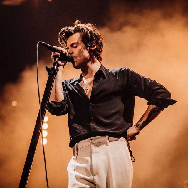 Kellie Hofstetter and Aaron Orr's Wedding Registry on Zola