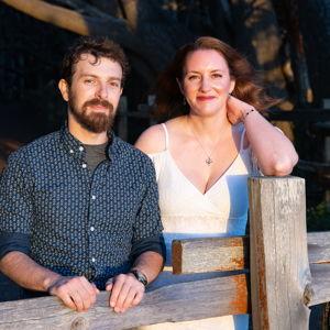 Kelly Gash and Tony DeRose's Wedding Registry on Zola