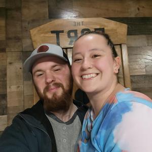 Samuel Pate and Kerri Eback's Wedding Registry on Zola