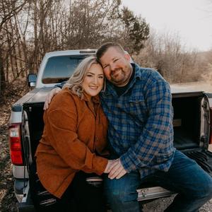 Kinsey Oetjen and Jason Shoemaker's Wedding Registry on Zola