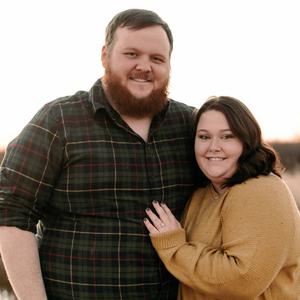 Kyla Larson and Cole Larson's Wedding Registry on Zola