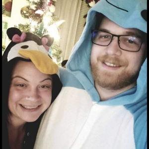 Stephanie Cape and Chris Lake's Wedding Registry on Zola