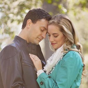 Laura Mock and Erick Macek's Wedding Registry on Zola