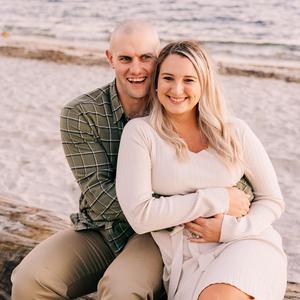 Laurel Holubecki and Scott Donovan's Wedding Registry on Zola