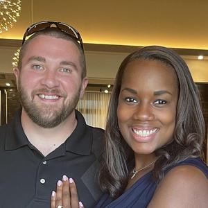 Lauren Ellis and Daniel Houseal's Wedding Registry on Zola