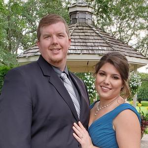 Leah Rickelmann and Jason Kubacki's Wedding Registry on Zola