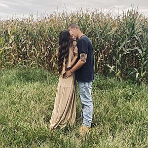 Gabrielle Altomare and Lewis Dickinson's Wedding Registry on Zola