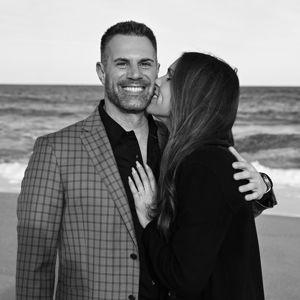 Lindsay James and Michael Pagano's Wedding Registry on Zola