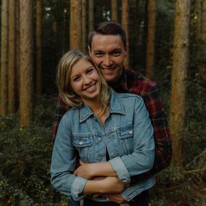 Lindsey Holzhauer and David Baker's Wedding Registry on Zola