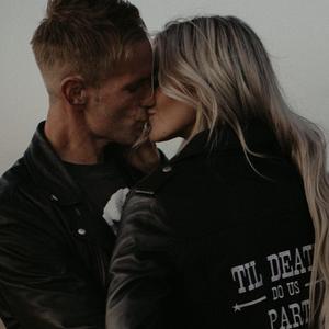 Lisa Wingard and Kevin Rider's Wedding Registry on Zola