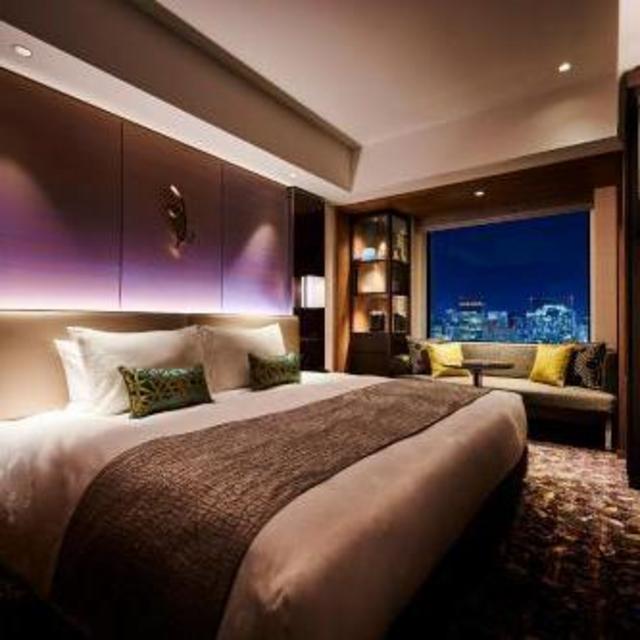 Logan Darr and Nolan Meeks's Wedding Registry on Zola