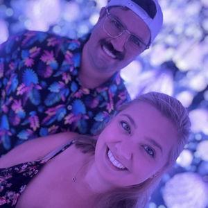 Madison Jones and Derek Mitzel's Wedding Registry on Zola