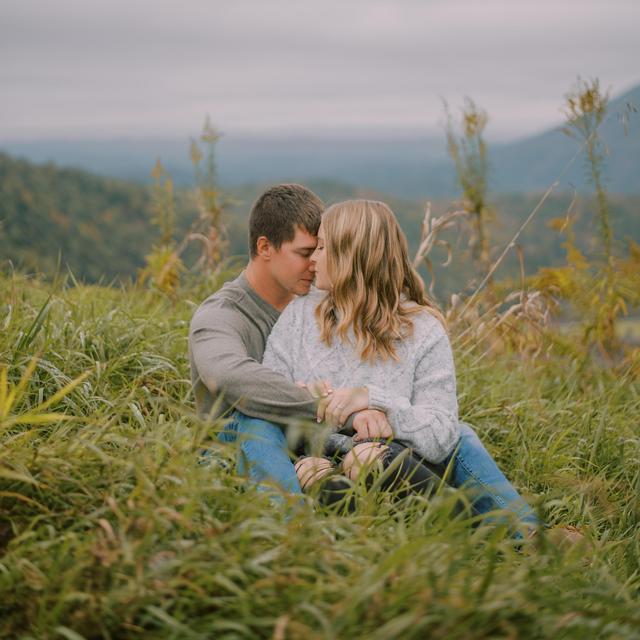 Olivia Marker and Jake Wertz's Wedding Registry on Zola