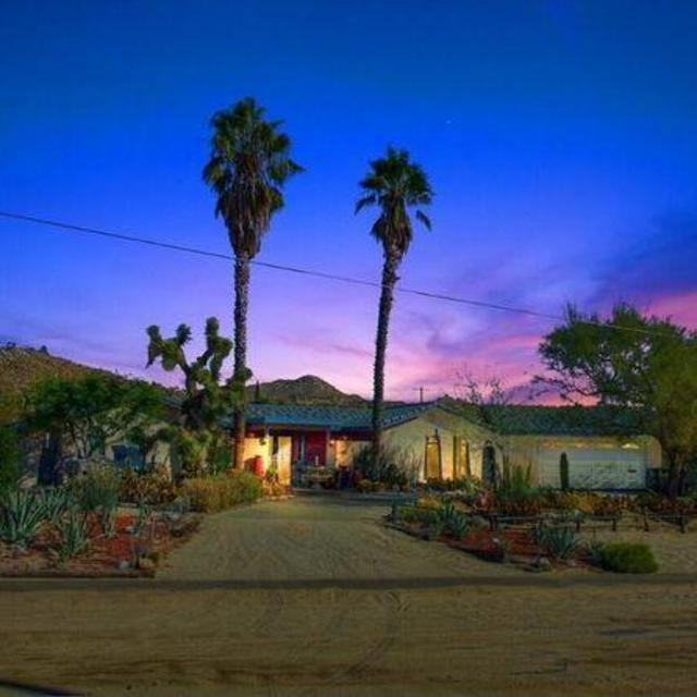 Marla Hart and Manny Magana's Wedding Registry on Zola