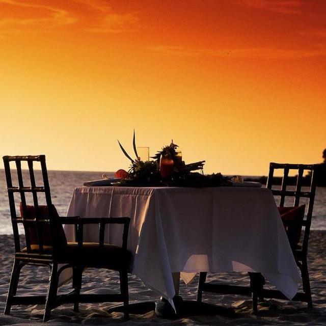 David Sernick and Bonnie White's Wedding Registry on Zola