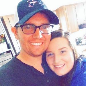 Michaela Kerr and Jeremy Lanier's Wedding Registry on Zola