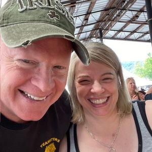 Cheri Zielinski and Michael Mahoney's Wedding Registry on Zola