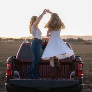Grace Marcus and Morgan Woolley's Wedding Registry on Zola