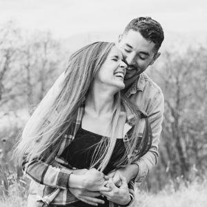 Nicole Weeks and William Mosso's Wedding Registry on Zola