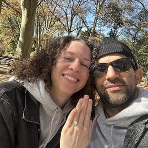 Nadia Fristensky and Stalin Jaquez's Wedding Registry on Zola