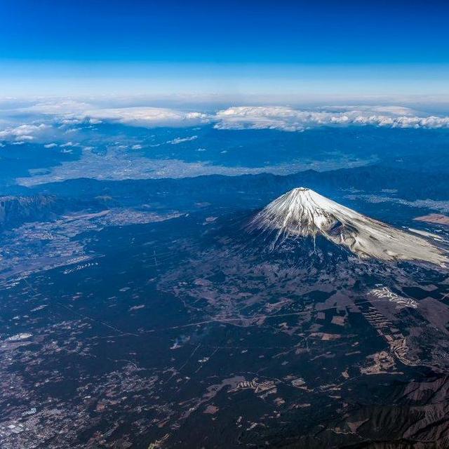 Nancy Kim and Dylan Mangahis's Wedding Registry on Zola