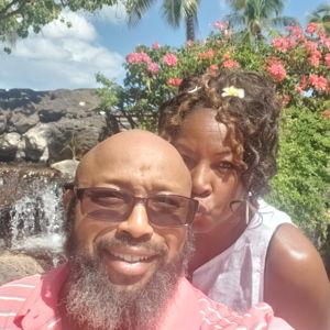Norma Bradford and Paul Gallaspy's Wedding Registry on Zola