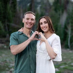 Jacqueline Olberding and Zachary Schmid's Wedding Registry on Zola