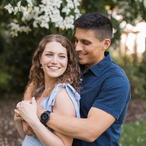 Emily Lohse and Daniel Nunez's Wedding Registry on Zola