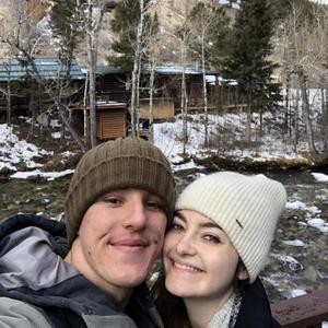 Kate Pendleton and Pat Geraghty's Wedding Registry on Zola